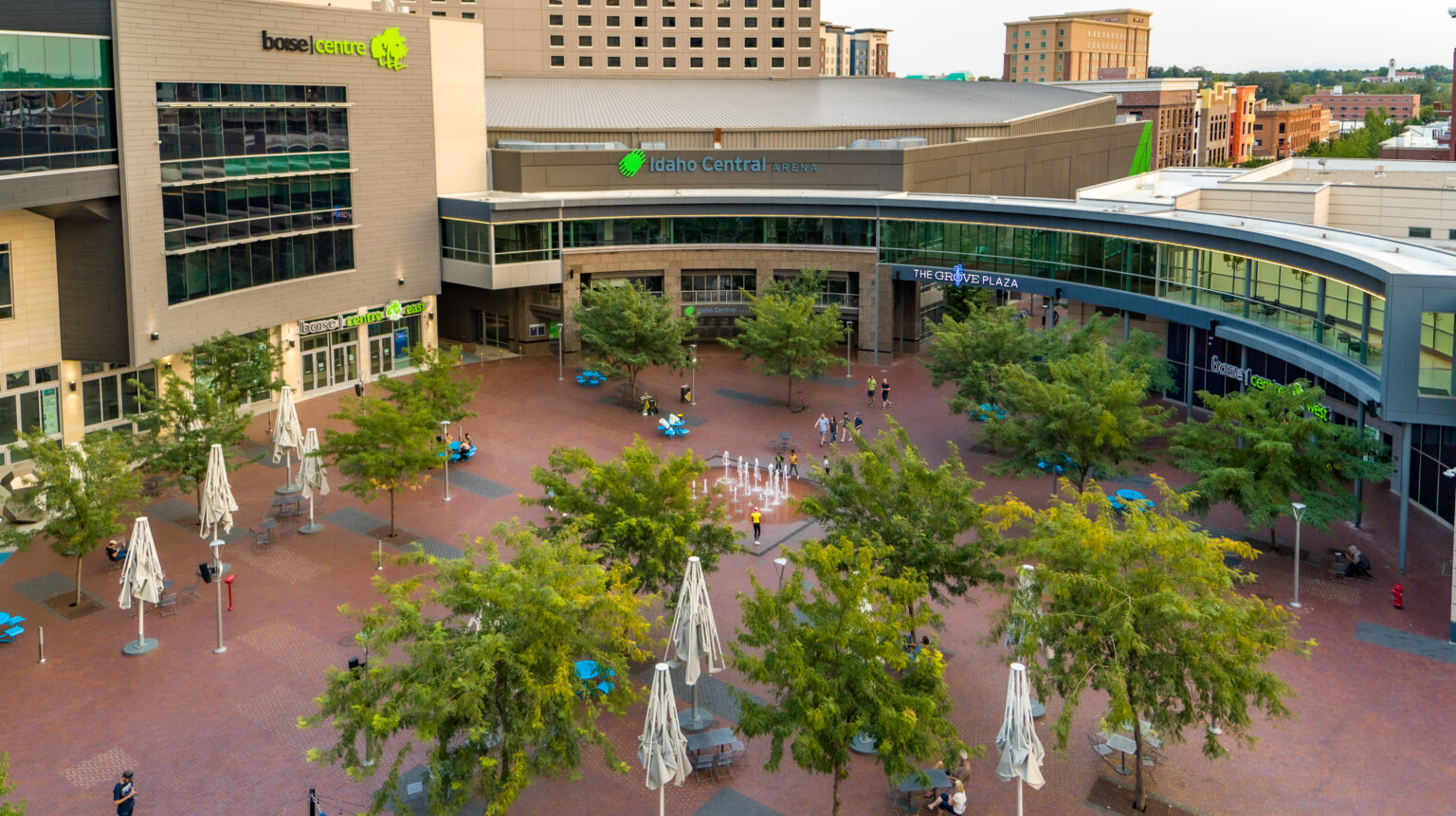 Visit Boise Where downtown energy meets trailside adventure.